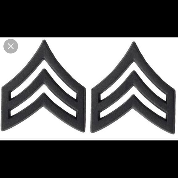 U.S. Army | Accessories | Military Us Army Black Metal Pins E5 Sergeant ...